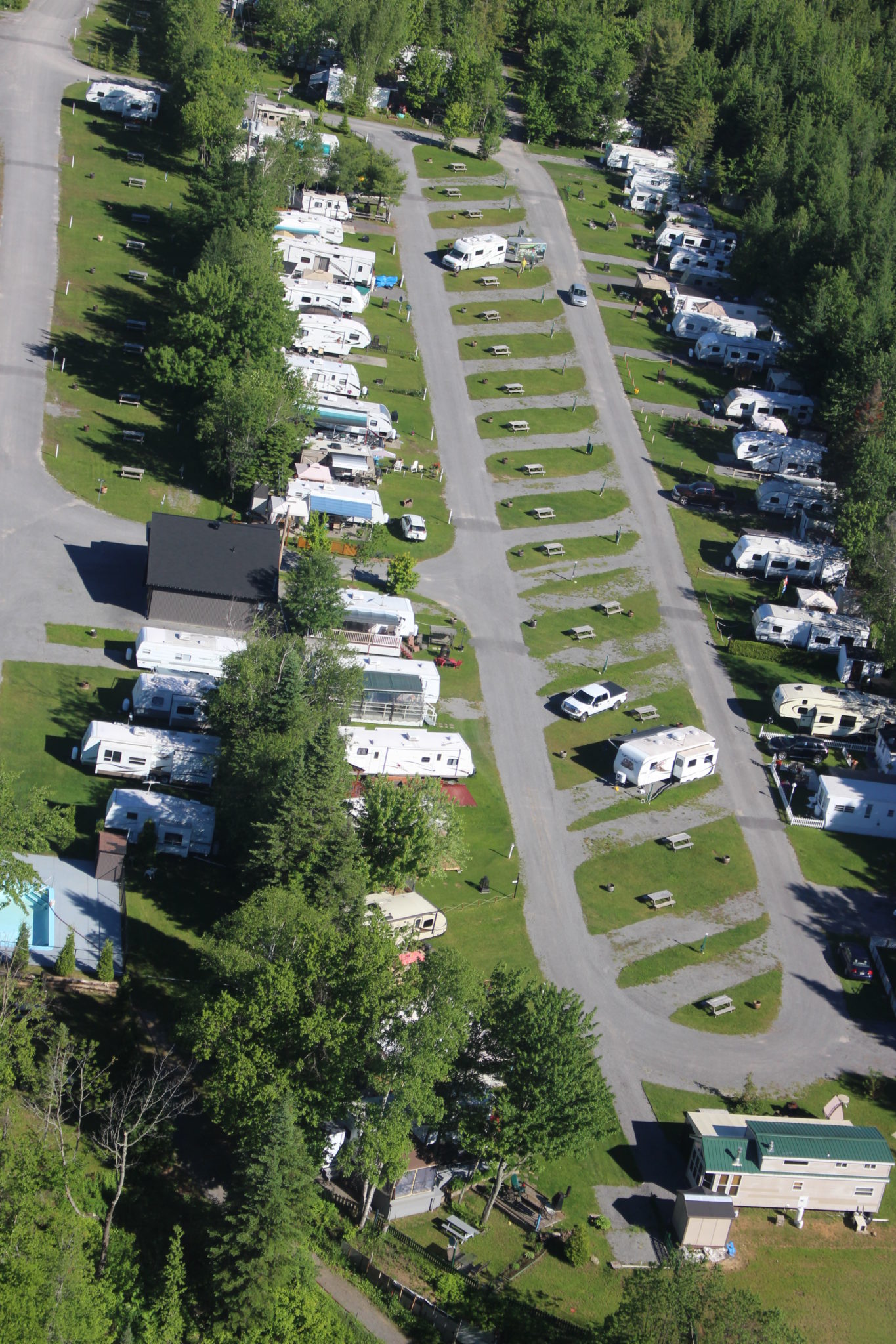 Le Camping - CAMPING UN AIR D'ÉTÉ