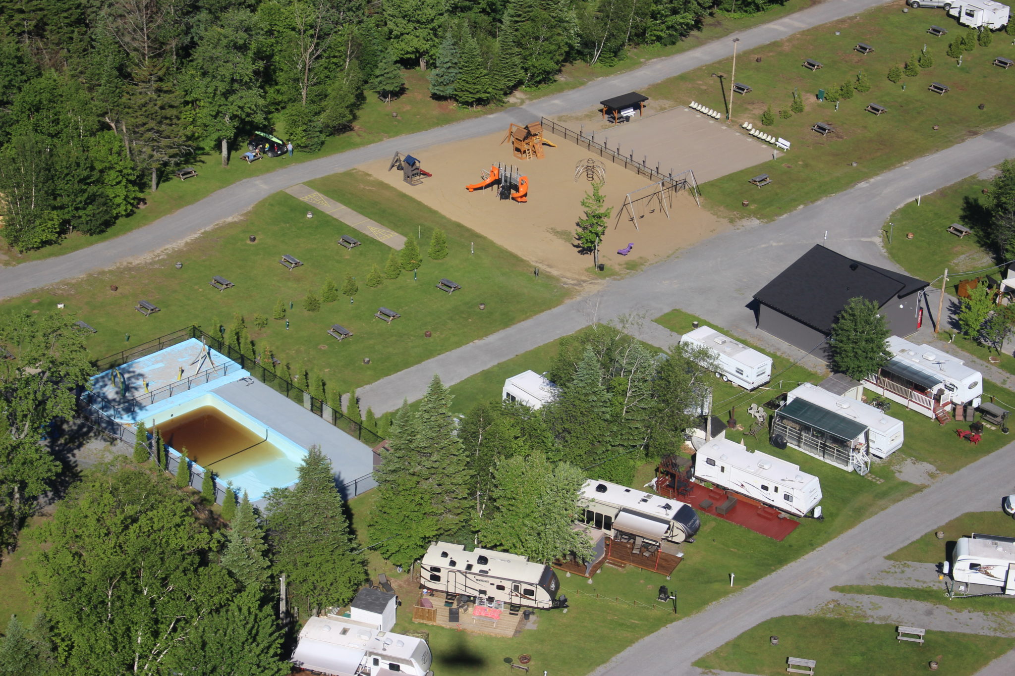 Le Camping – CAMPING UN AIR D'ÉTÉ